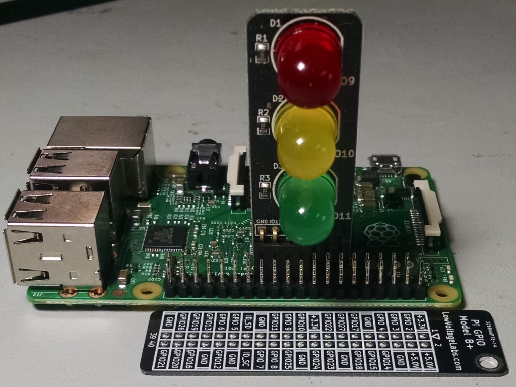 Pi Traffic Light - Low Voltage Labs